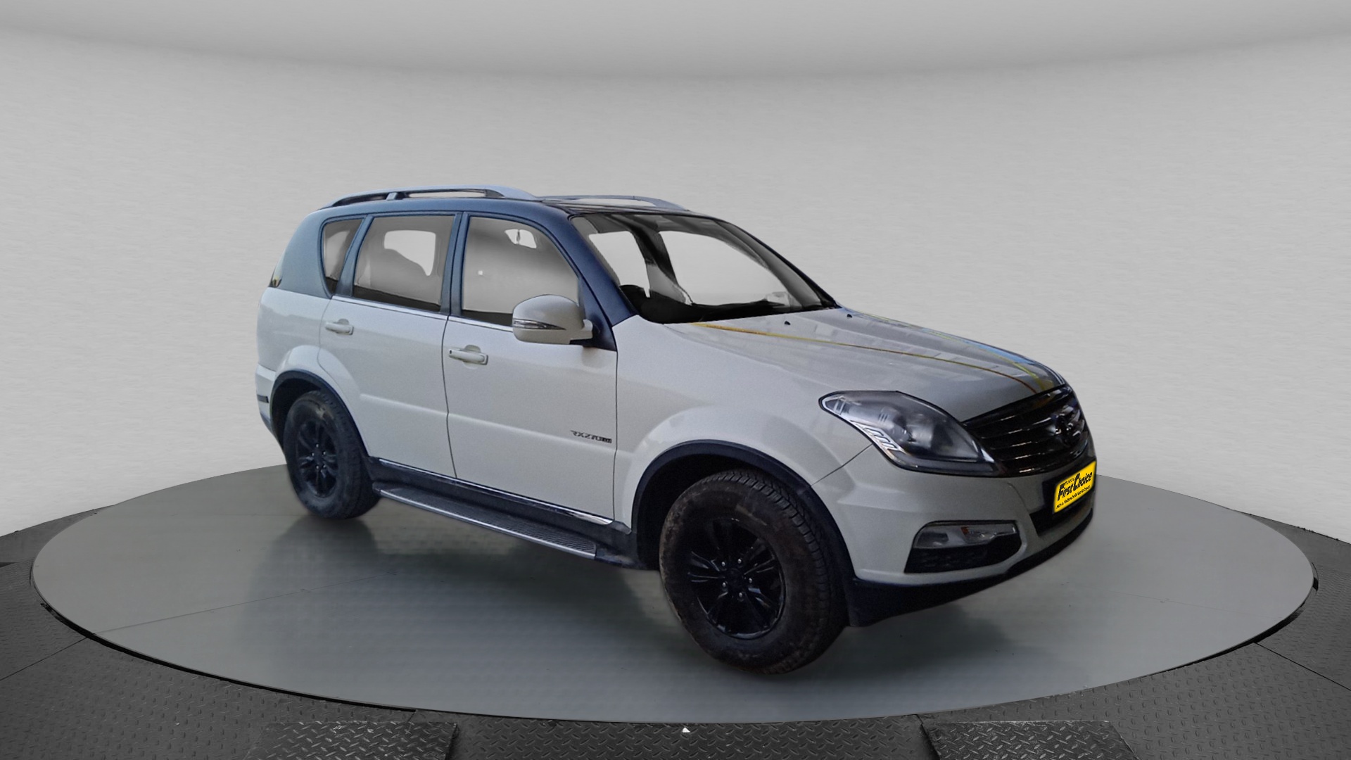 Used SsangYong Rexton W RX7 in Dehradun 2015 model, India at Best Price.