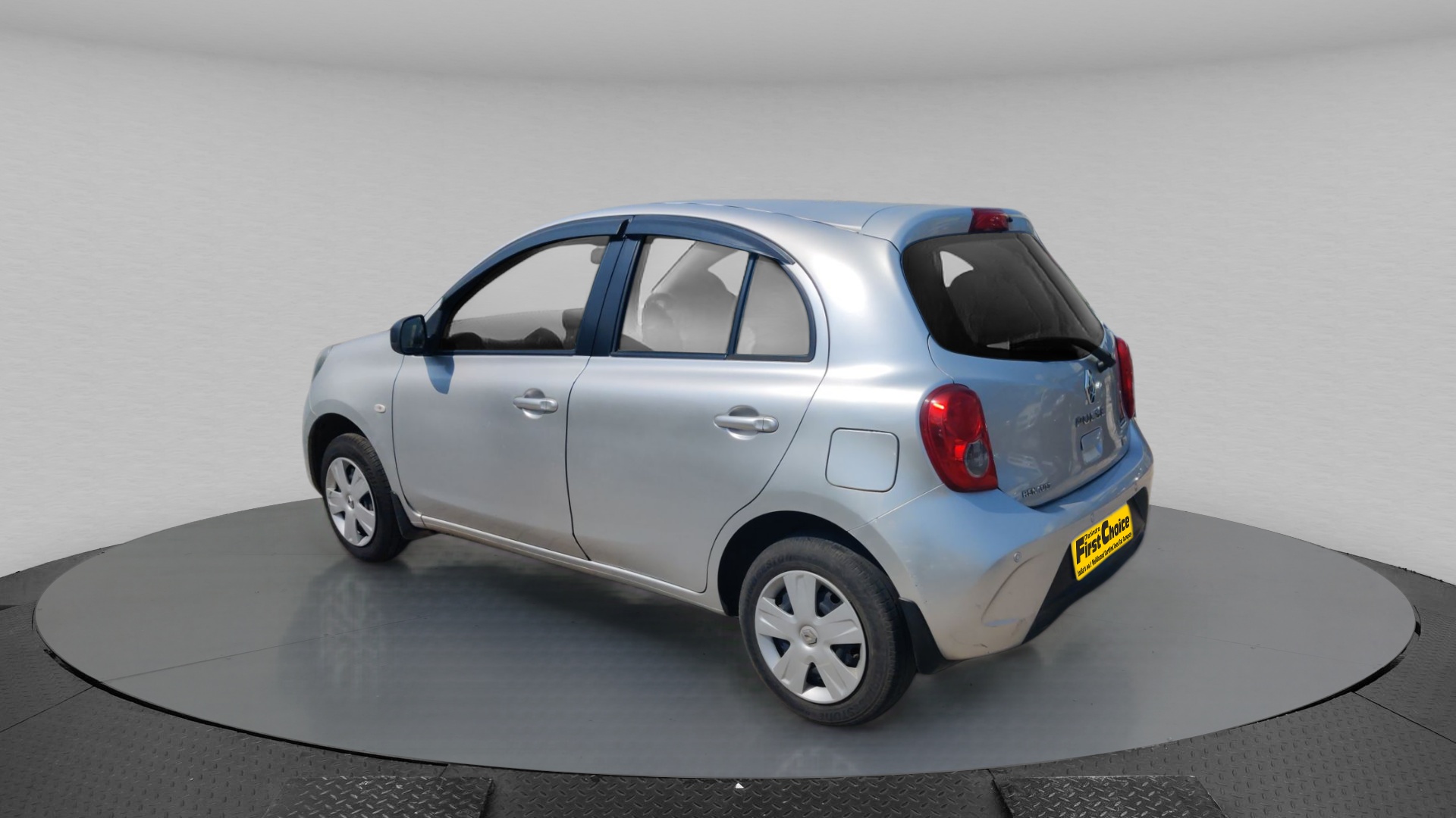 Used Renault Pulse RxL Petrol in Pune 2013 model, India at Best Price.