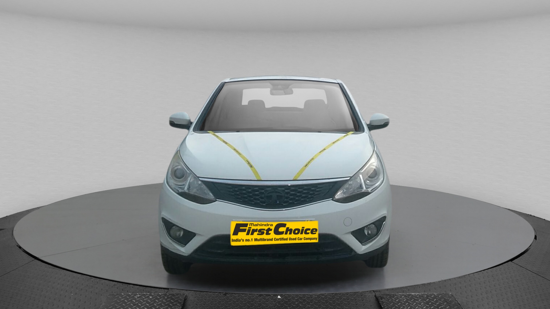 Used Tata Zest XMS Petrol in Pathankot 2014 model, India at Best Price.