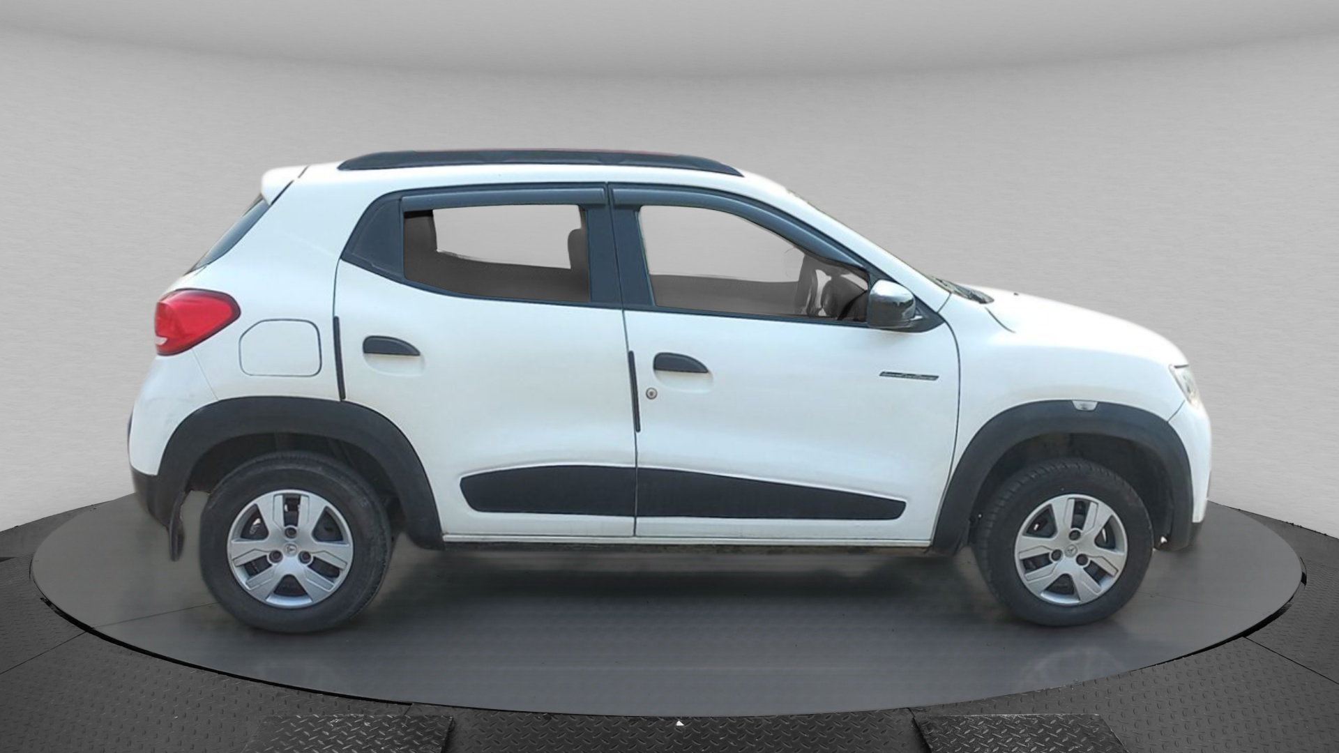 Used Renault Kwid RXL 1.0 AMT BS IV in Faridabad 2017 model, India at ...
