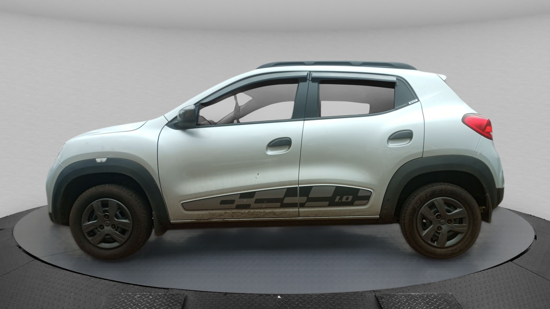 Used Renault Kwid RXT 1.0 BS IV in South Goa 2016 model, India at Best ...