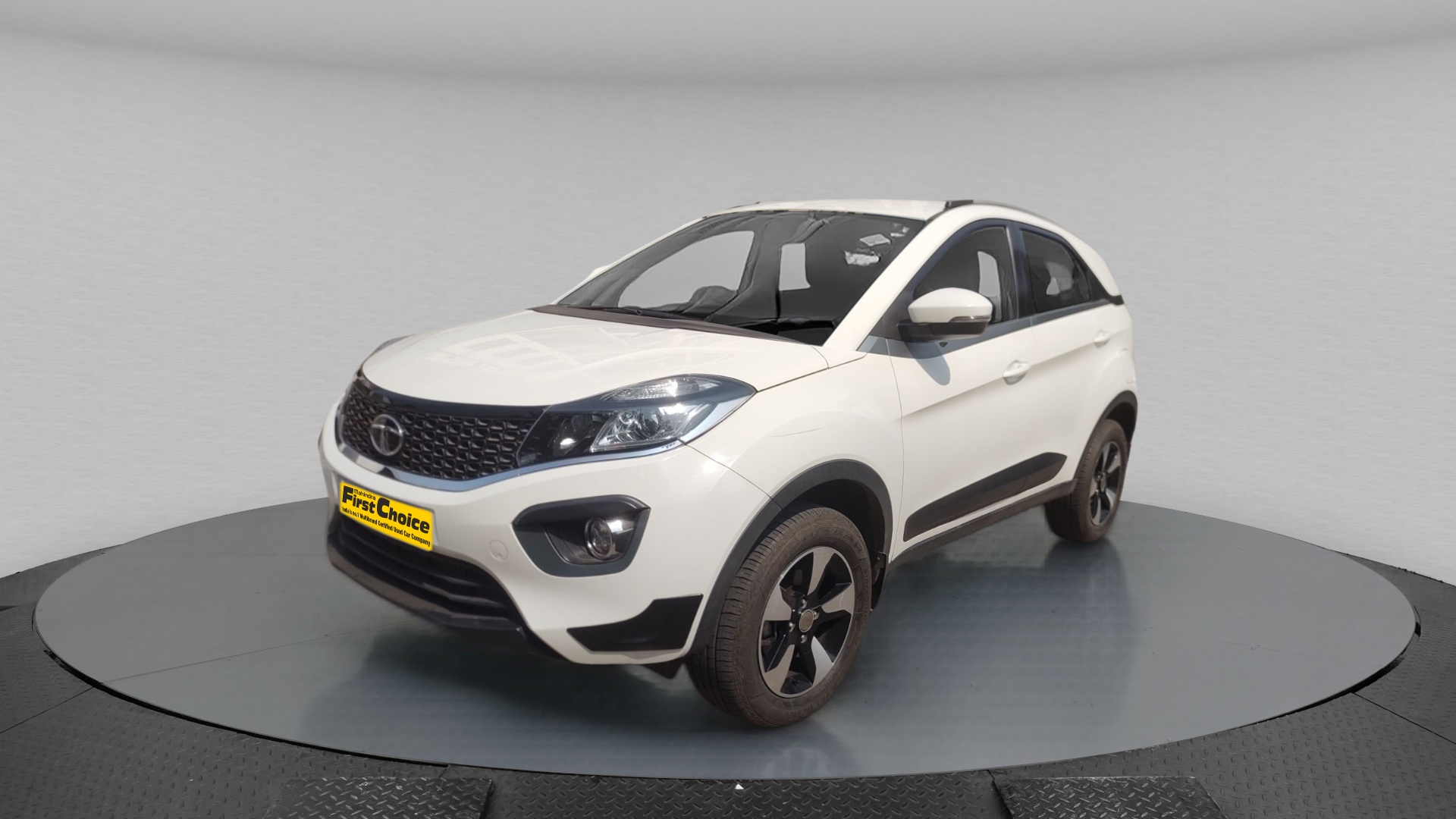 Used Tata Nexon Revotron XZ Plus in Pune 2019 model, India at Best Price.