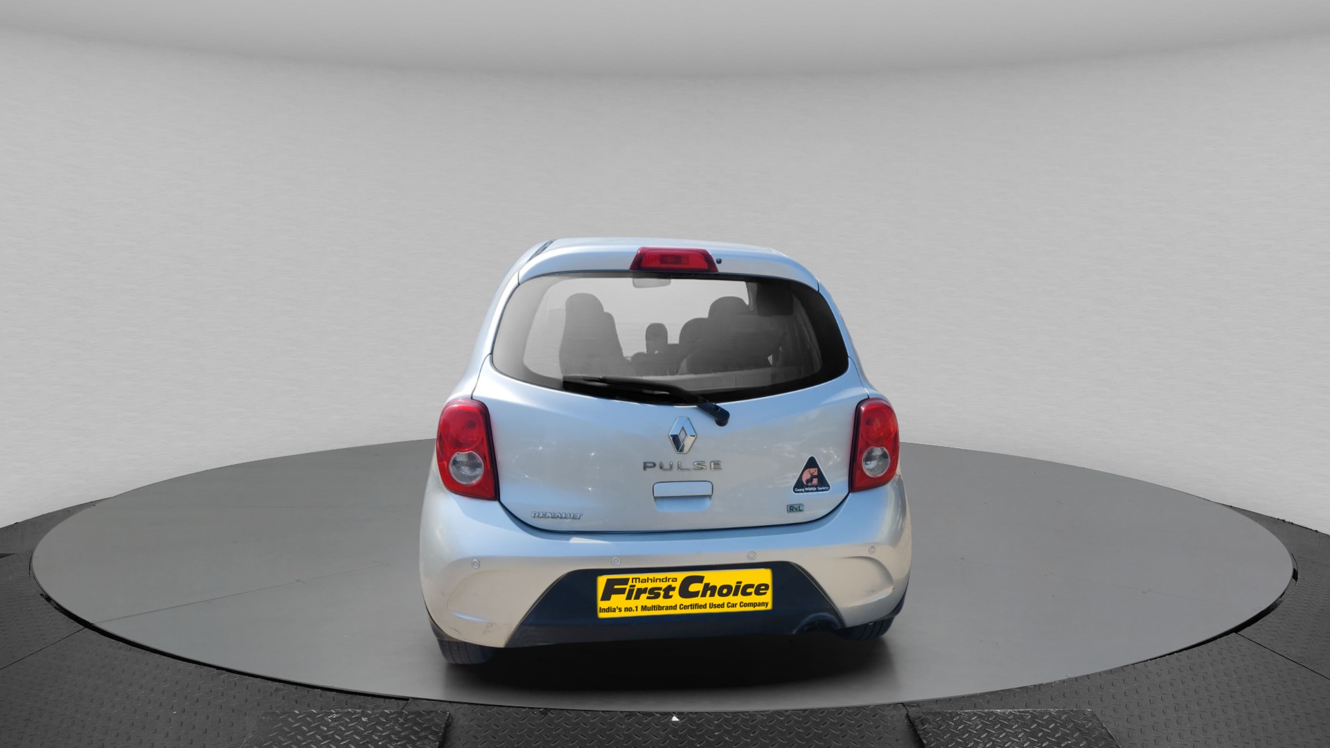 Used Renault Pulse RxL Petrol in Pune 2013 model, India at Best Price.