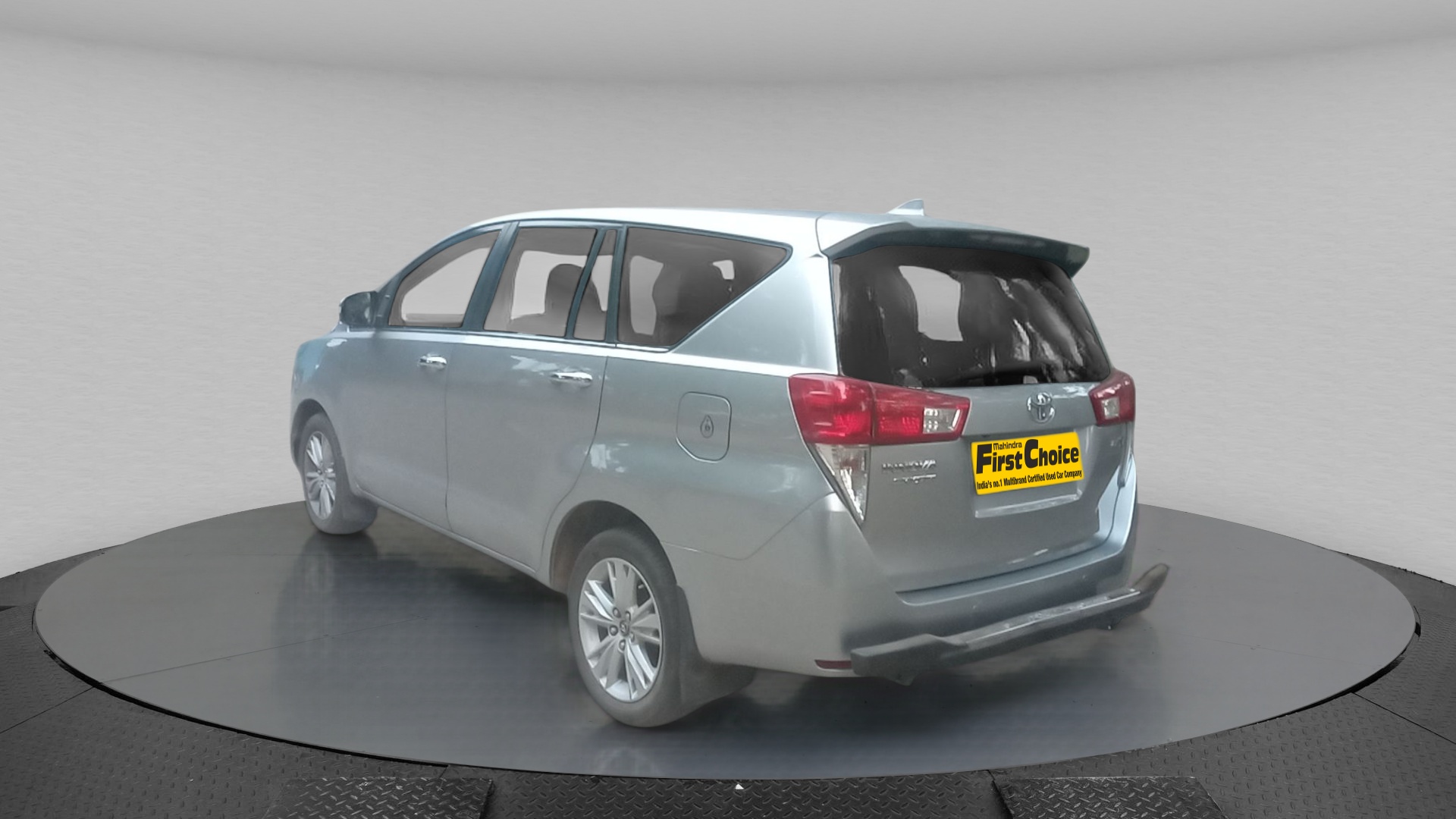 Used Toyota Innova Crysta 2.4 ZX MT 7-Seater BS IV in Hyderabad 2016 ...