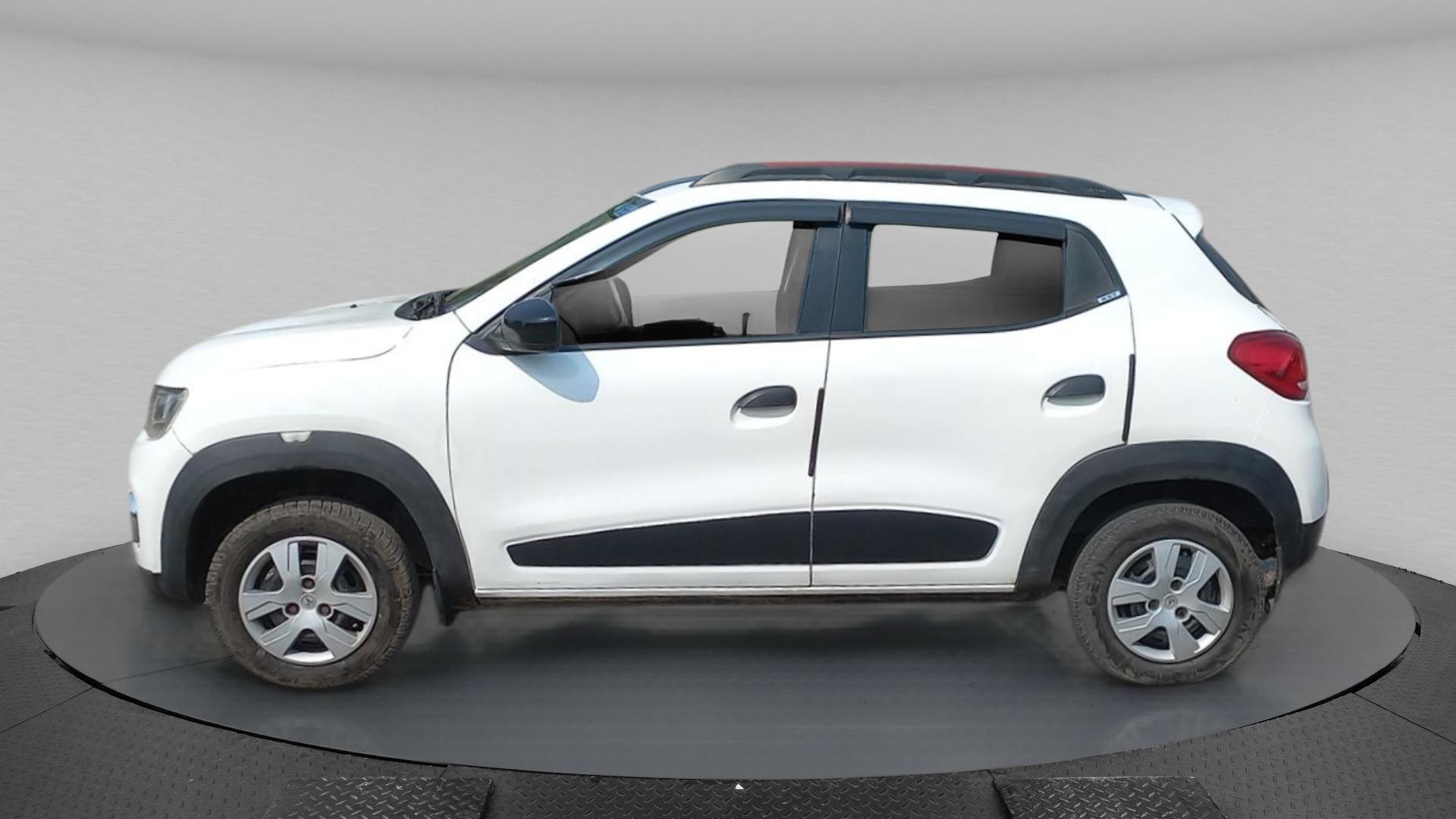 Used Renault Kwid RXL 1.0 AMT BS IV in Faridabad 2017 model, India at ...